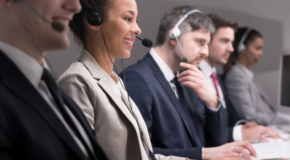 Differences Between a Help Desk and a Service Desk | ITBizTek